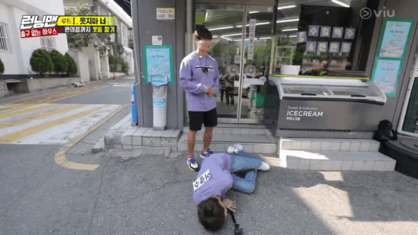 Keseruan Running Man Ep 473 : Misi Try Not To Laugh - Viu