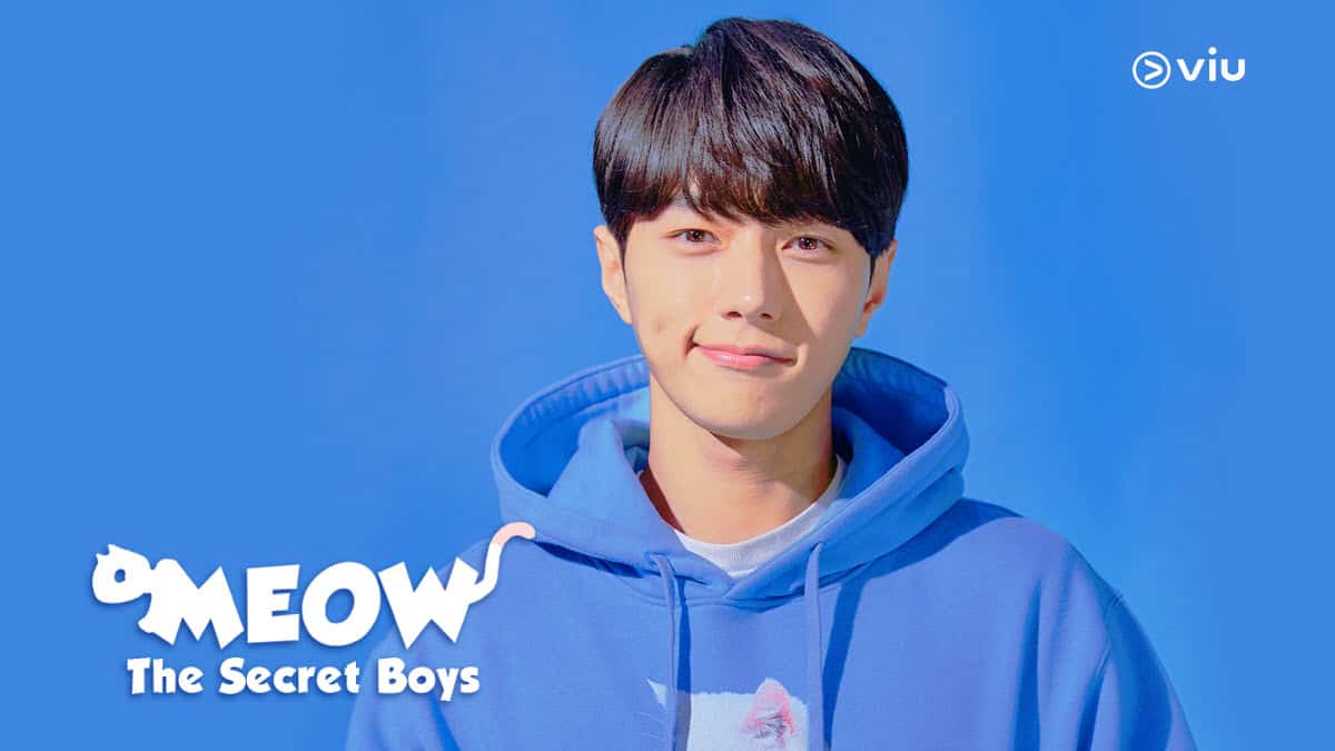 Meow The Secret Boy Eps11 : Hong Jo Kerja Di Cafe! | Viu
