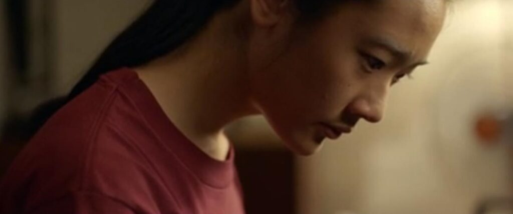 7 Adegan Ikonik Chutimon Sebagai Lynn di Bad Genius - Viu