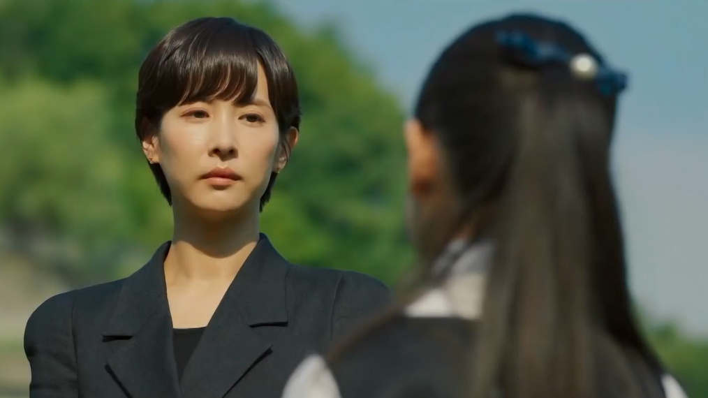 Sinopsis High Class Episode 14 - Viu