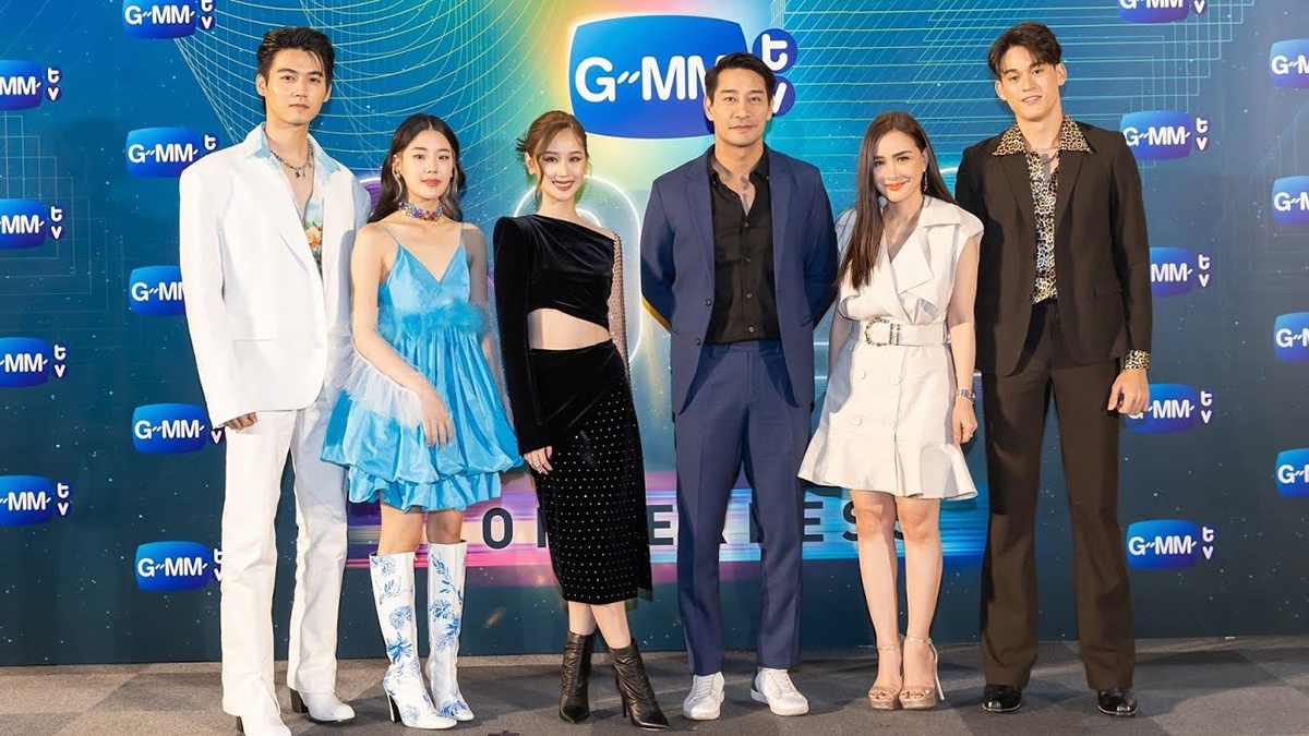 Sinopsis Oops! Mr. Superstar Hit on Me - Viu