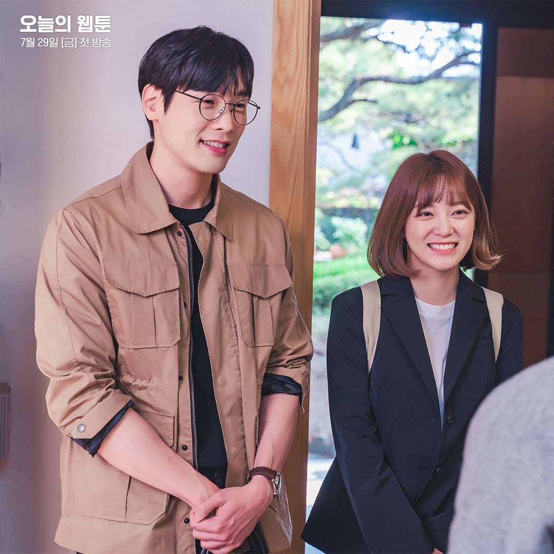 Chemistry Berbeda Kim Sejeong dengan Nam Yoon Su dan Choi Daniel di Today’s Webtoon - Viu