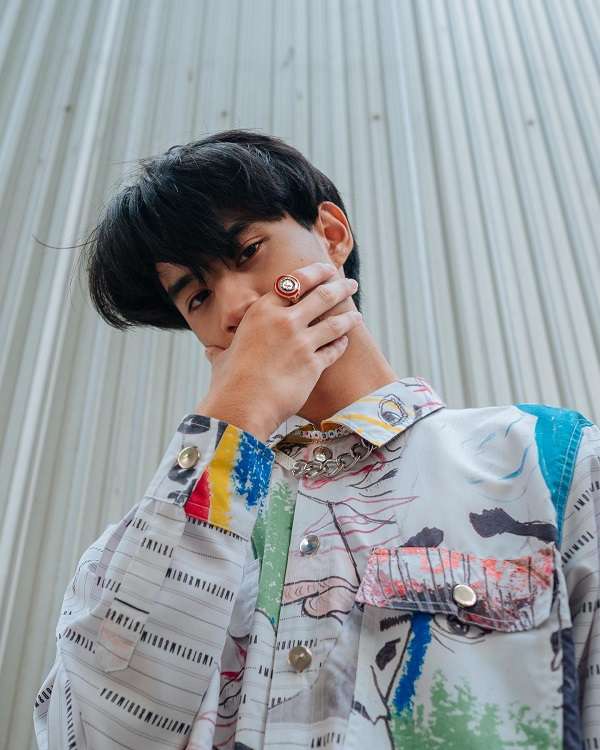 5 Fakta Devano Danendra, Pemain Utama Bad Boys VS Crazy Girls - Viu