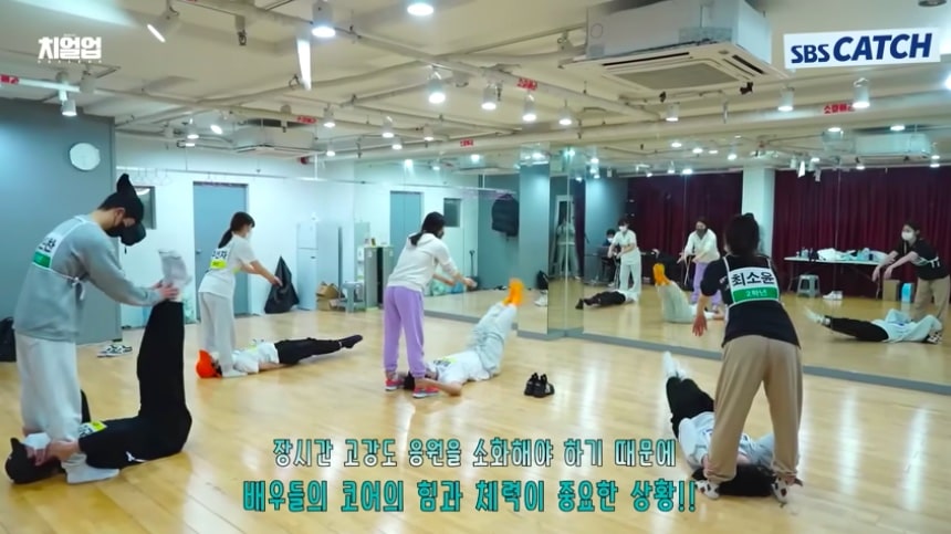BTS Cheer Up: Para Anggota Sangat Bersemangat saat Latihan Menari yang ...
