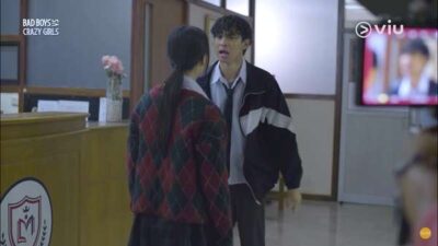 BTS Bad Boys VS Crazy Girls: Hari 20 – Liam dan Kate Berantem Lagi! - Viu