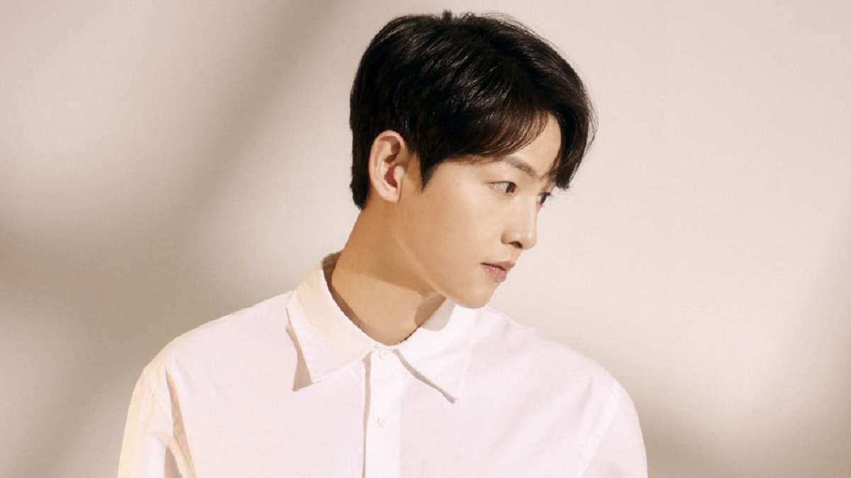 Jalin Hubungan Lebih Serius, Song Joong Ki Umumkan Pernikahannya dengan Katy Louise Saunders! - Viu