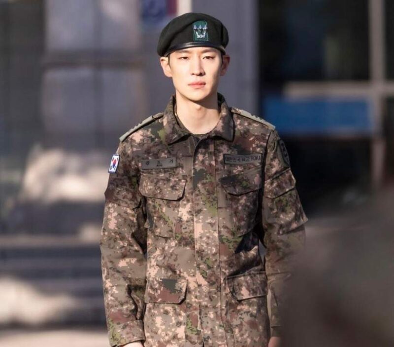 Interaksi Lee Je Hoon dan Moon Chae Won di Episode Terakhir Taxi Driver ...