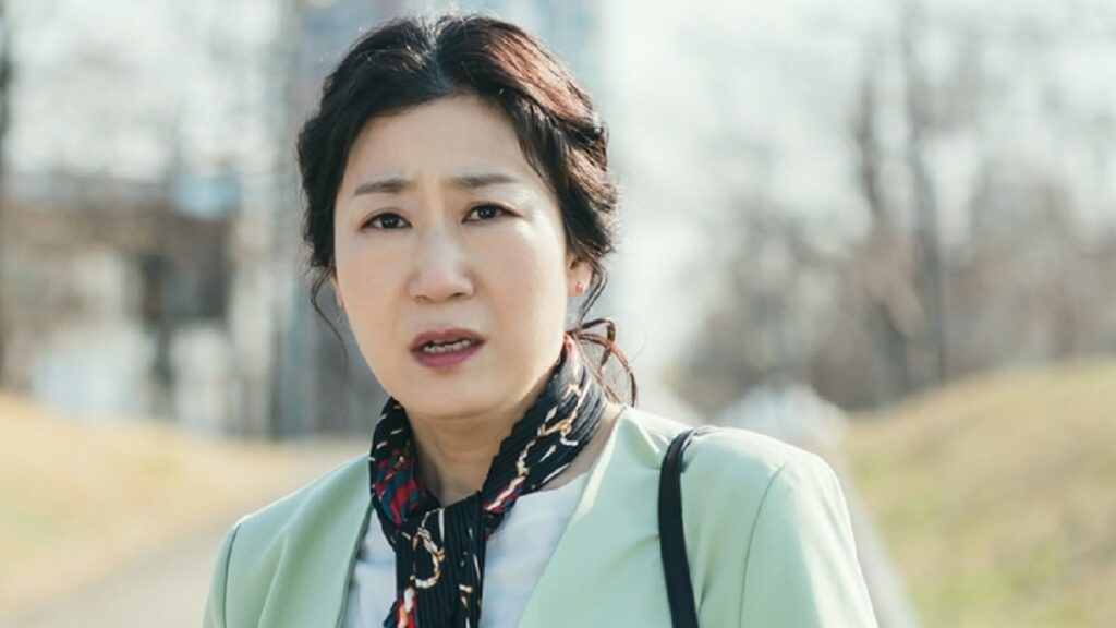 Preview Cold Blooded Intern Episode 4: Pesona Ramah Ra Mi Ran Sebagai ...