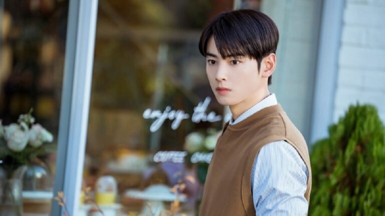 Cha Eun Woo jadi Guru Tampan yang Berjuang Hadapi Trauma di A Good Day to Be a Dog - Viu