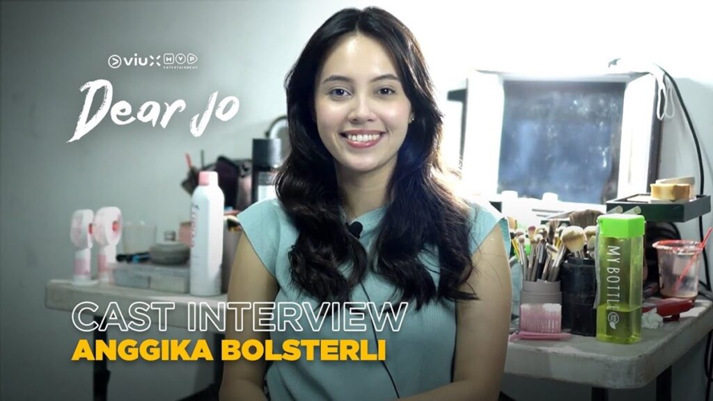 Anggika Bolsterli Mengenalkan Karakternya Sebagai Ella dalam Dear Jo - Viu