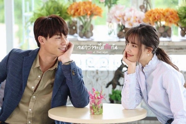 3 Alasan Wajib Nonton Love At First Night - Viu