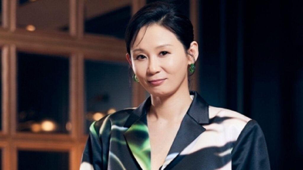 Membintangi Film Concrete Utopia, Kim Sun Young Memenangkan Penghargaan ...