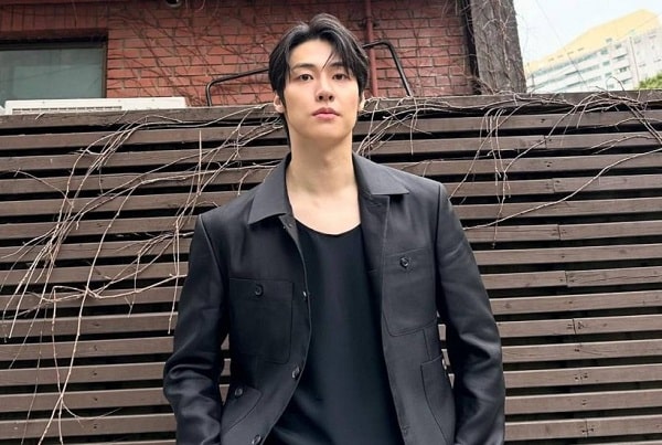 Mulai Mengumpulkan Popularitas, Tiket Pertunjukan Lee Seung Hyub N.Flying Telah Terjual Habis - Viu