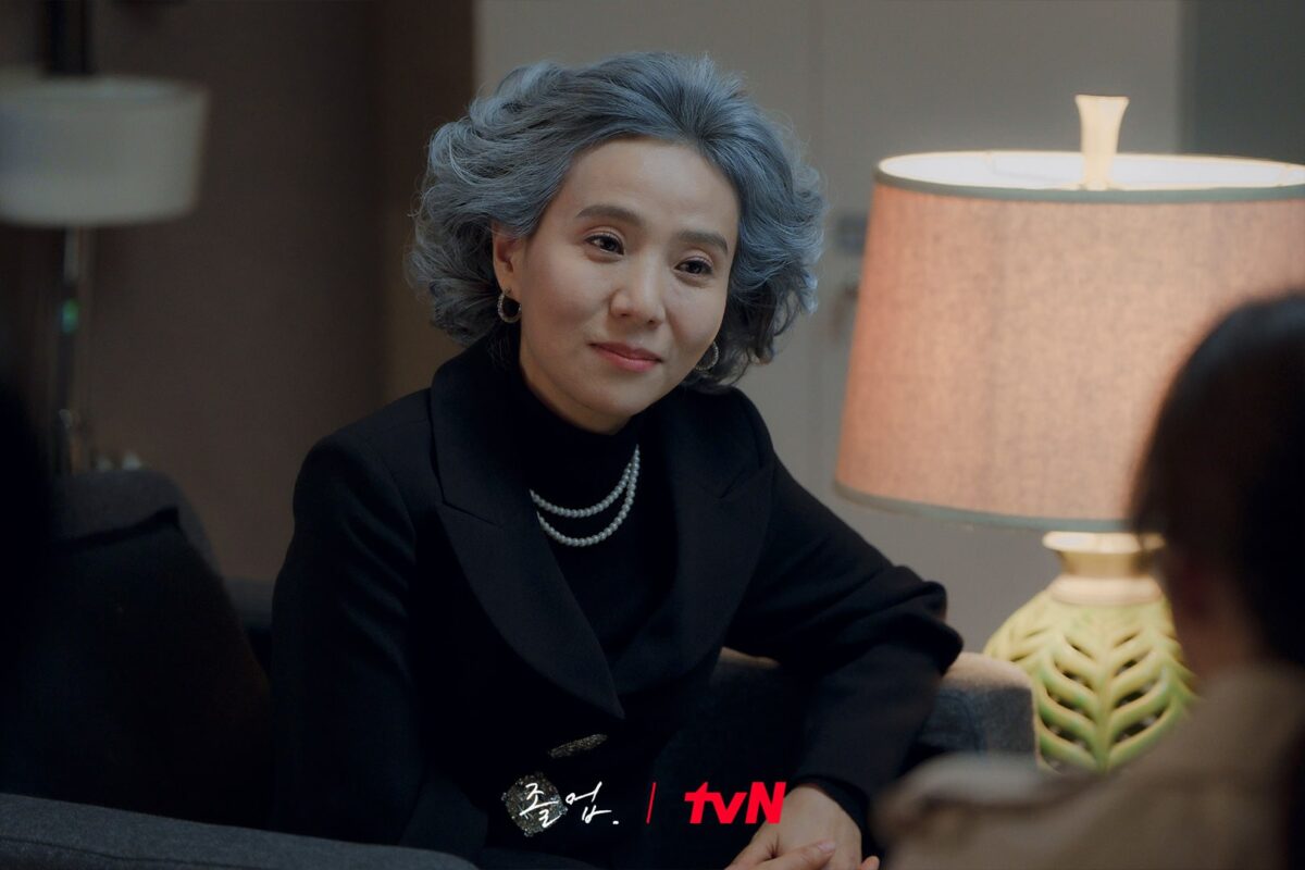 Preview The Midnight Romance In Hagwon Episode 7: Wi Ha Joon & Jung Ryeo Won Ubah Krisis jadi ...