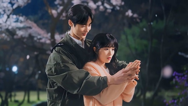 Sinopsis Lovely Runner Episode 11 - Viu