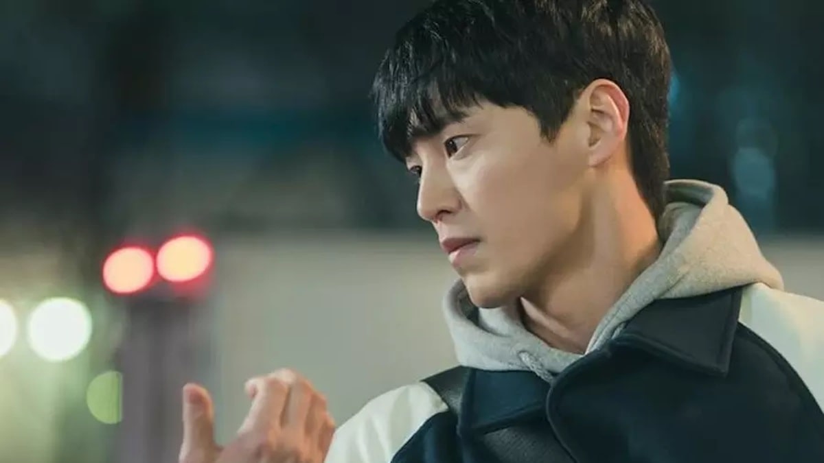 Lee Tae Hwan Menjadi Ksatria Pelindung Jung In Sun dalam Drama DNA ...