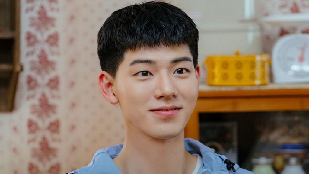 Bae Hyun Sung Ceritakan Tentang Karakter Serta Chemistry dengan Pemeran ...