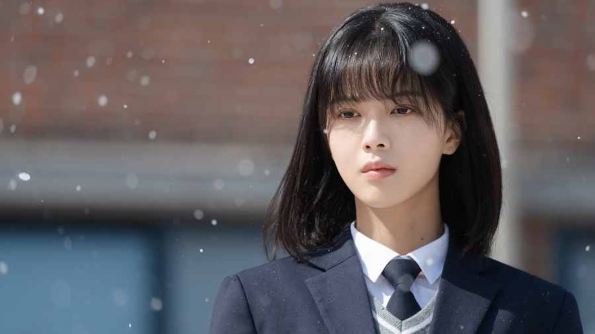 Preview The Witch Episode 1: Tatapan Mata yang Kosong dari Roh Jeong Eui yang Menjadi ‘Penyihir ...