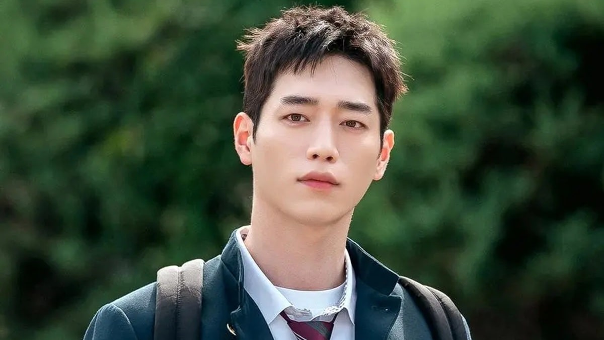 Seo Kang Joon Adalah Agen Rahasia yang Menyamar Jadi Siswa SMA dalam Drama Undercover High ...