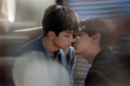 Tian Xu Ning & Zi Yu Ignite Romance in ‘Revenged Love’ - ViuScene