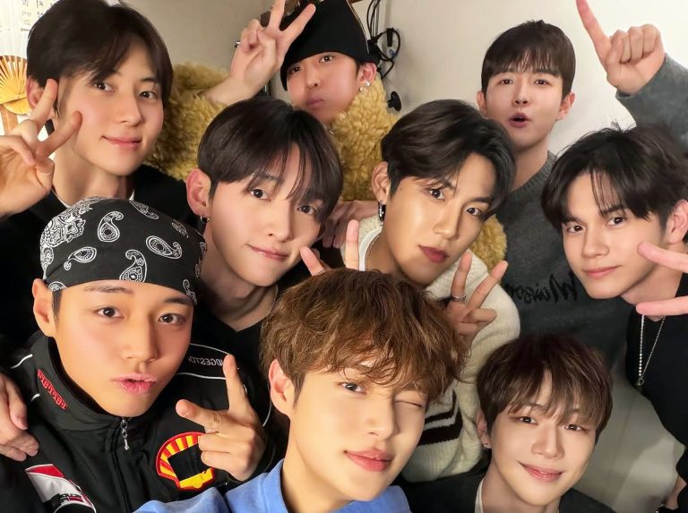 ‘WANNA ONE GO Back to Base’ Episodes & Cast - ViuScene